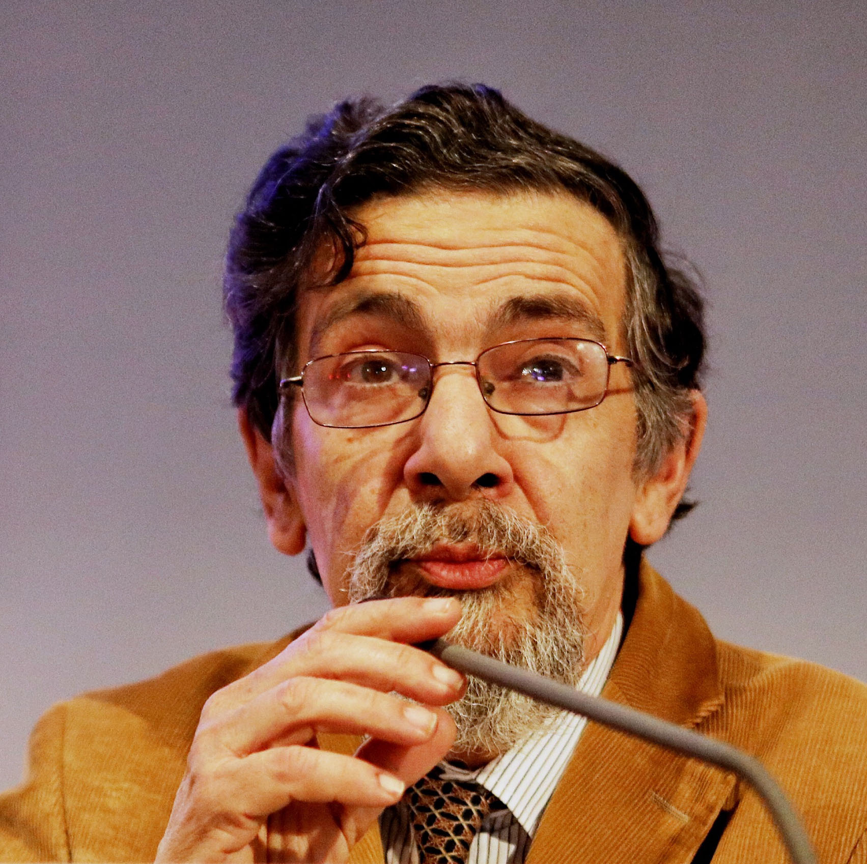 O Mundo de Amanhã — O Global | PÚBLICO