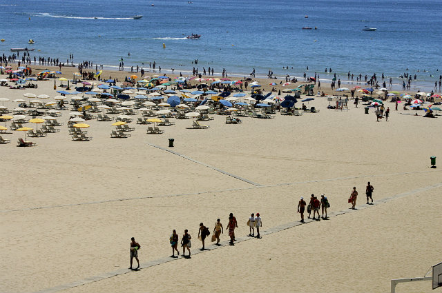 Turismo de Portugal combate sazonalidade com reforço dos voos para Faro