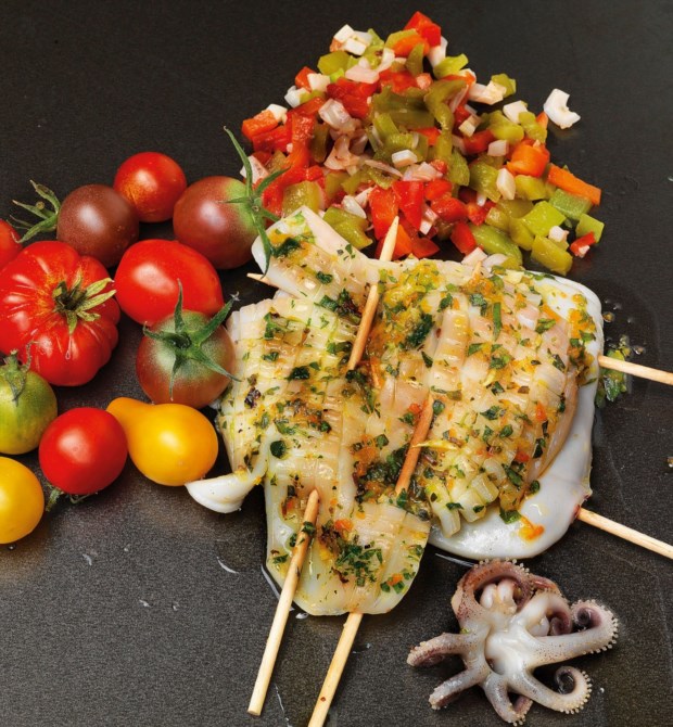 Lulas grelhadas com salada de pimento - Life&Style