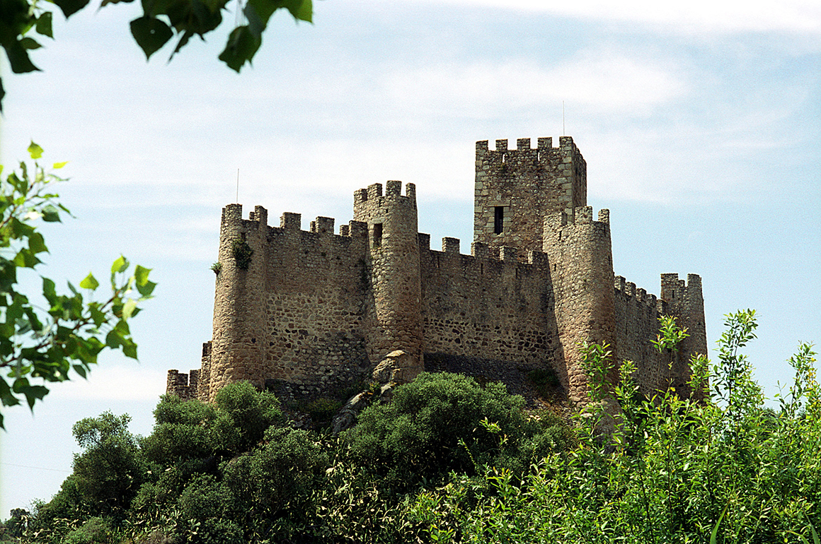 Um roteiro por castelos, batalhas e heróis