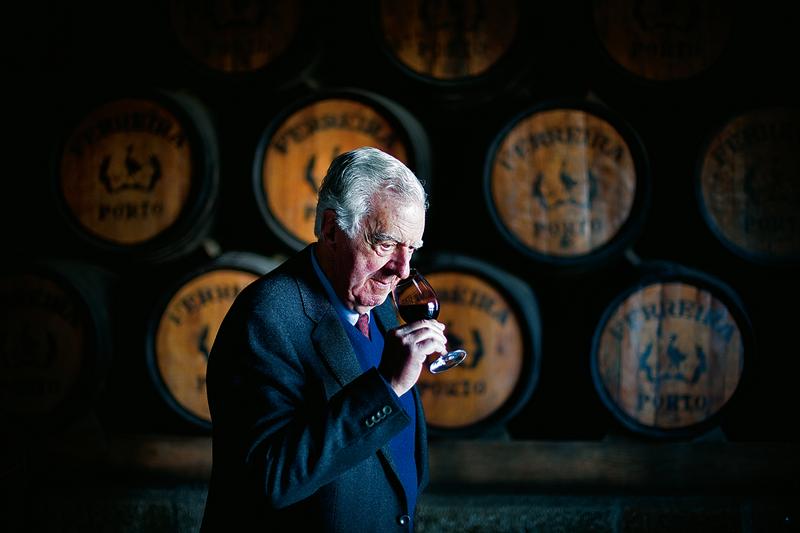 A despedida simbólica de um grande senhor do vinho | PÚBLICO