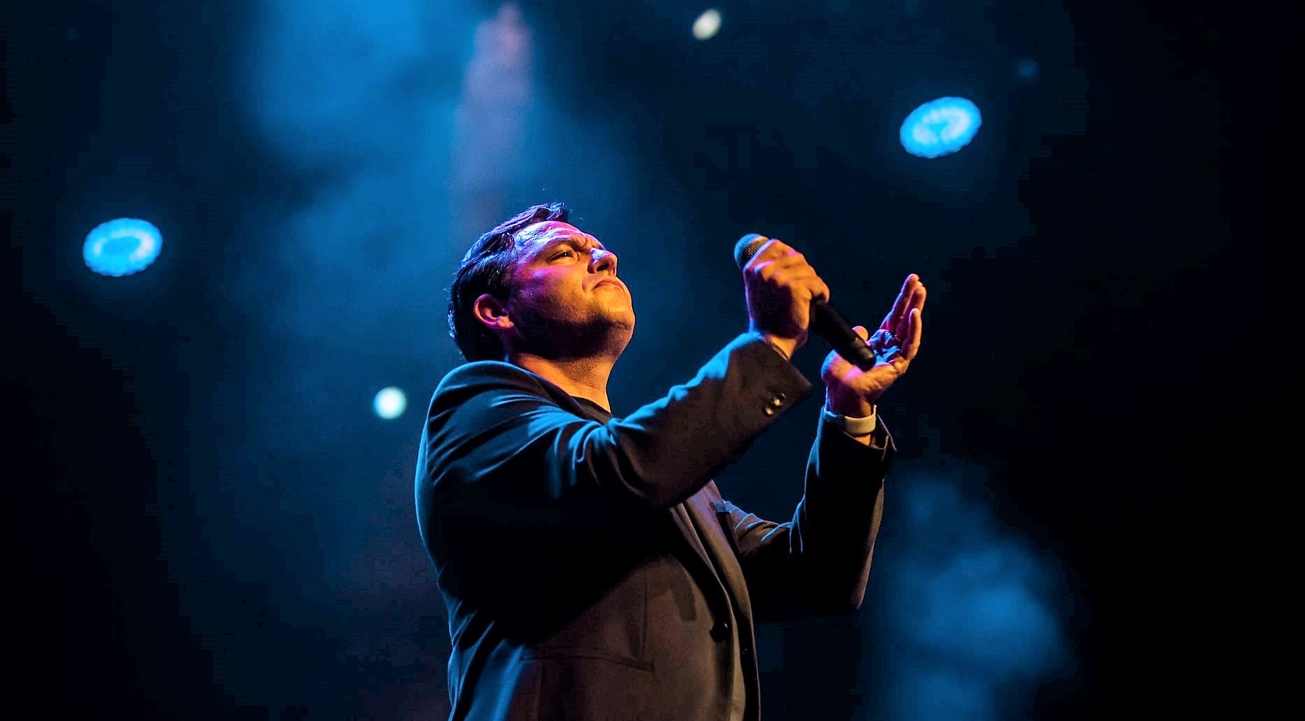 João Farinha estreia nova versão de “Maria Faia” em homenagem a José ...