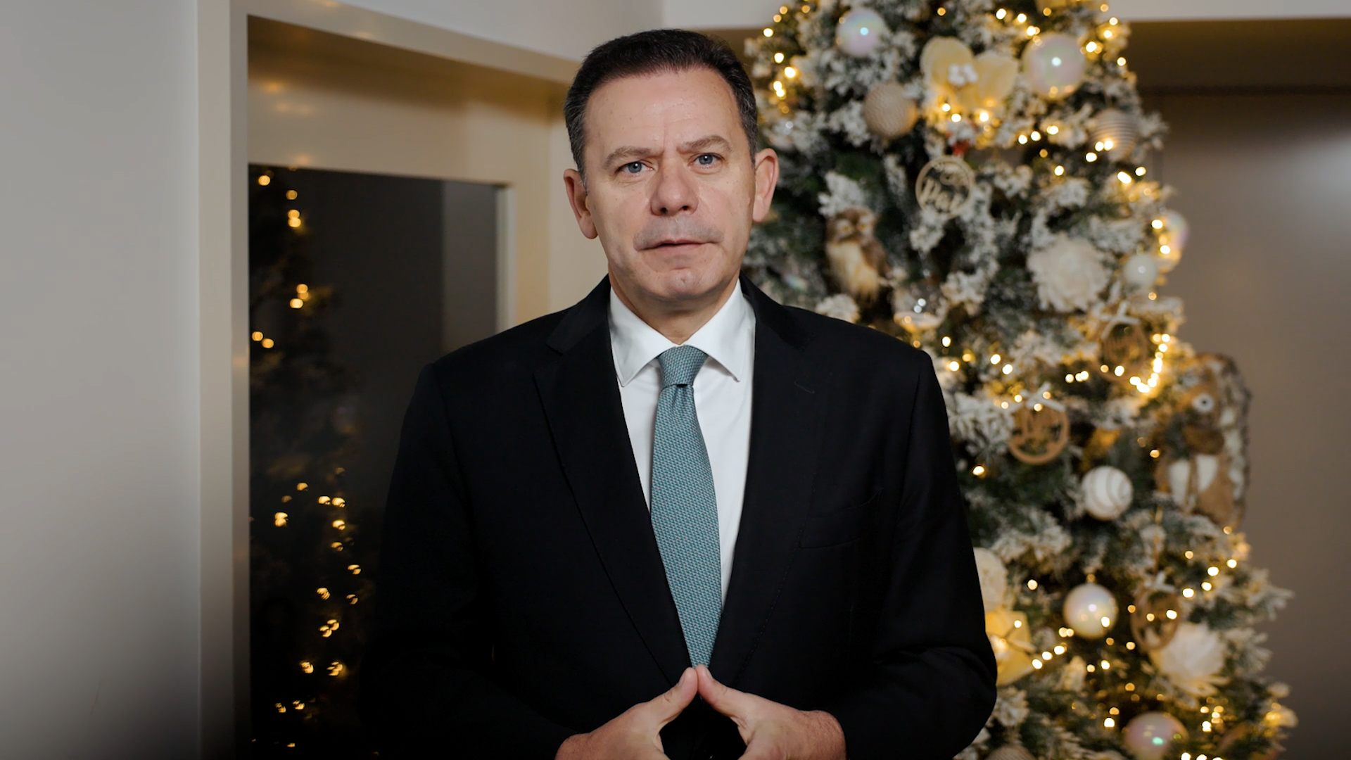 Vídeo: na mensagem de Natal, Montenegro apela à “mentalidade Cristiano ...